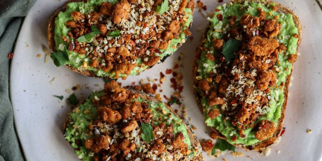 Smashed Pea Toast with Tempeh Crumble - COFE™